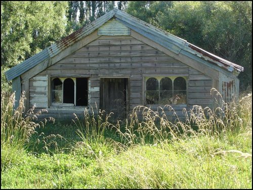 Manutuke » Marae » Māori Maps