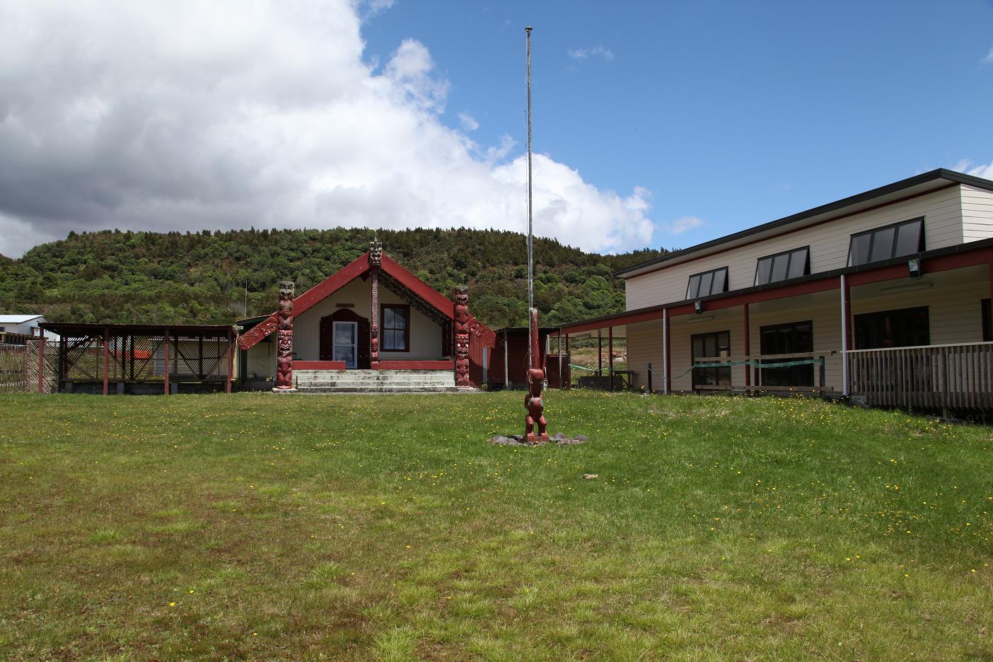 Pāpākai » Marae » Māori Maps