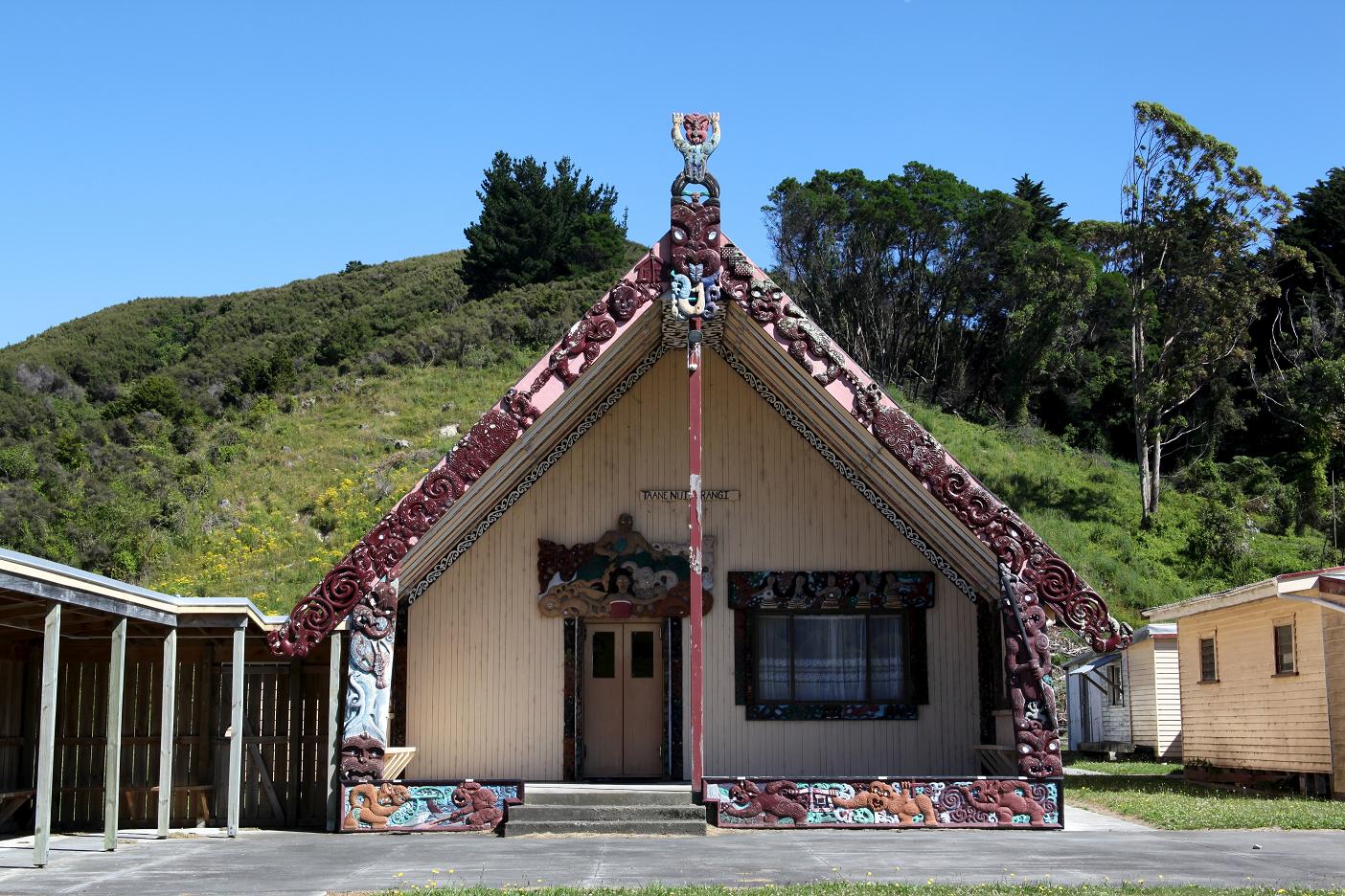 Tāne-nui-a-Rangi » Marae » Māori Maps