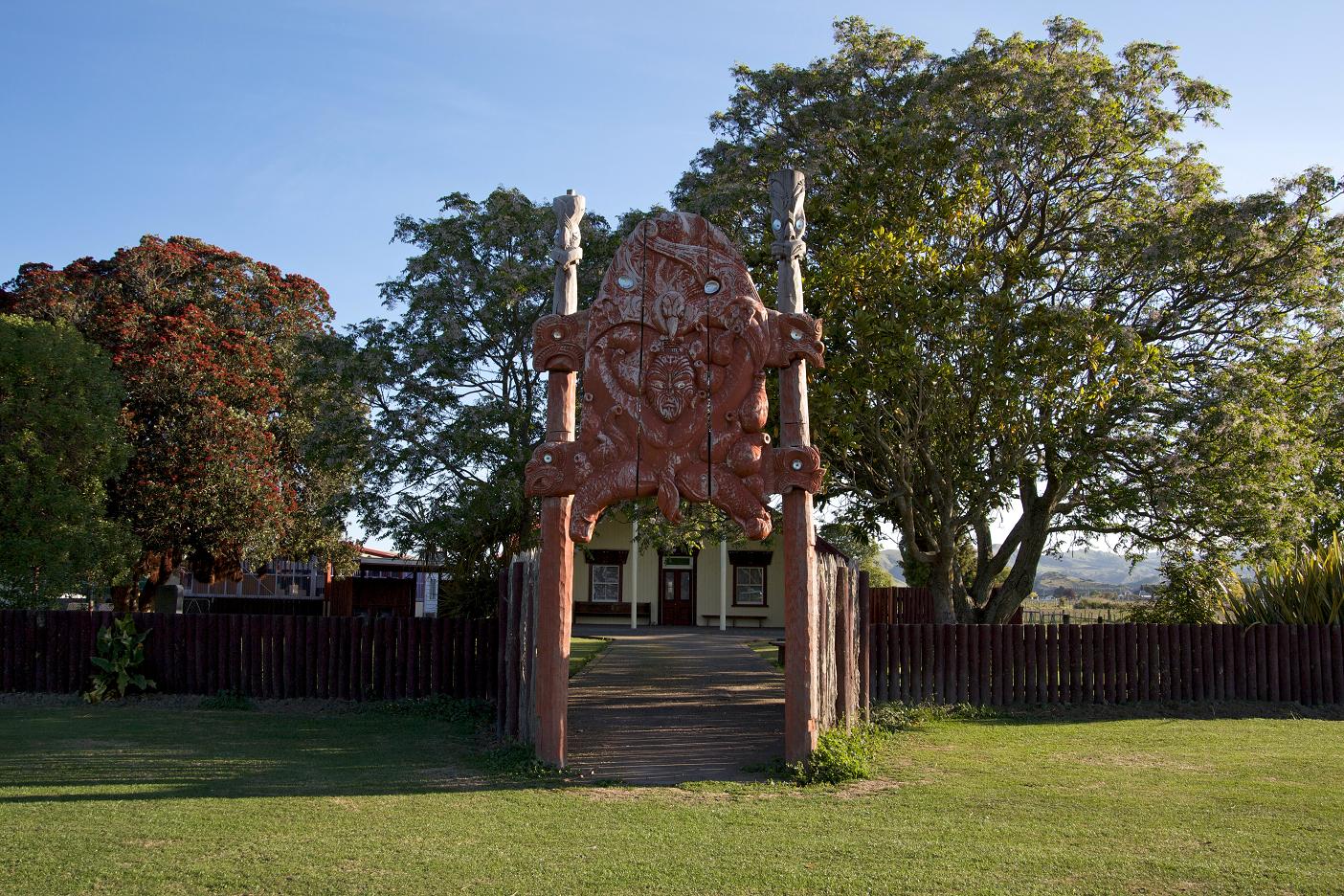 Pāhou » Marae » Māori Maps