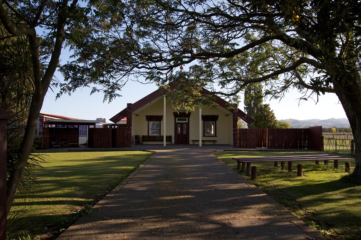 Pāhou » Marae » Māori Maps