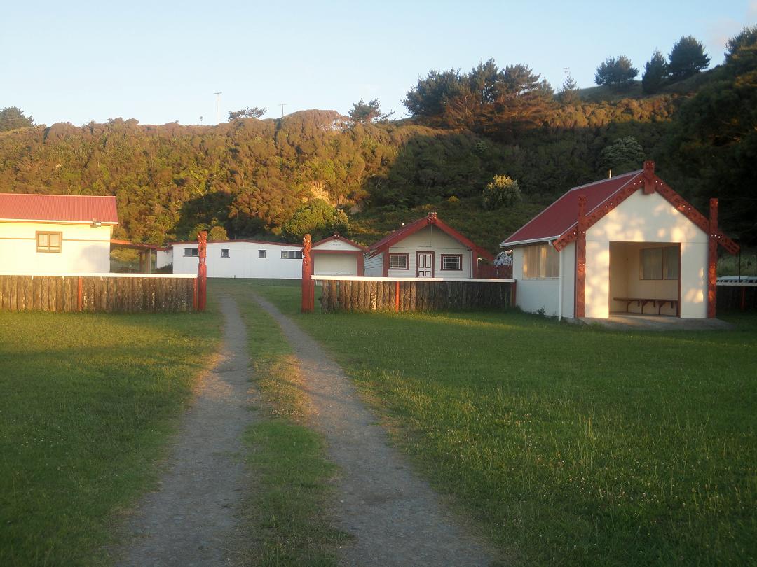 Kauaetangohia (Whangaparāoa) » Marae » Māori Maps
